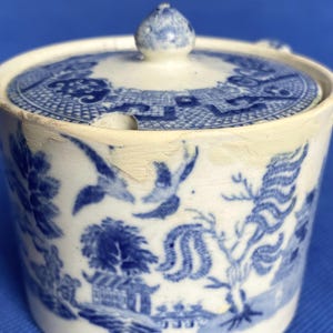 Early Staffordshire Mustard Pot, Creamware With Traditional Chinese ...