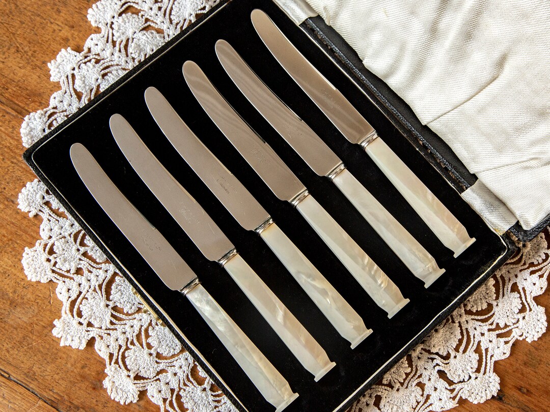 Art Deco Tea Knives With Mother-of-pearl Carved Handles, Vintage Boxed ...