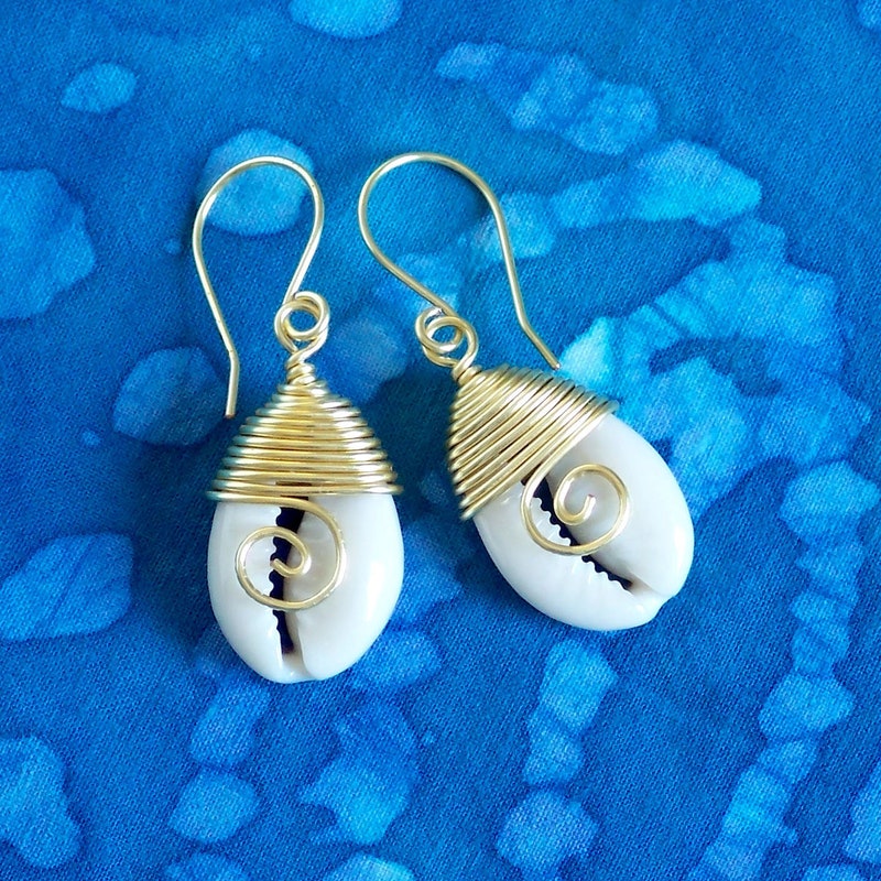 Shell Earrings - Etsy