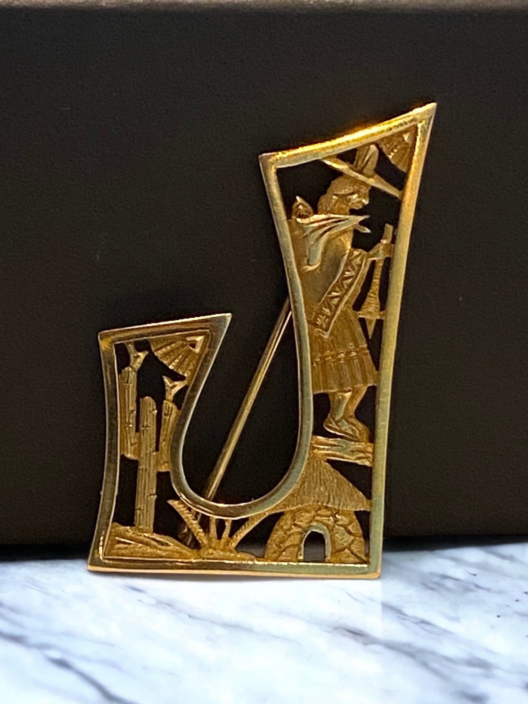 Vintage Solid 18k Yellow Gold LARGE Initial “J” Storyteller Pin Brooch ...