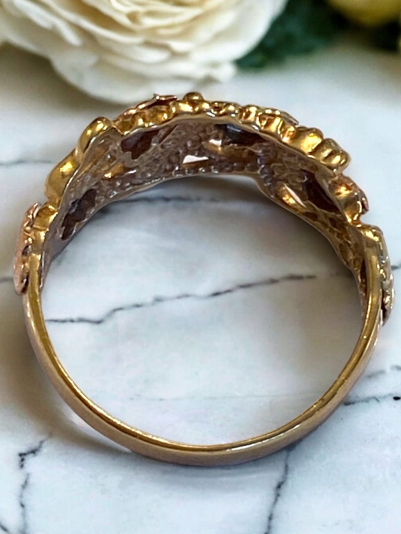 GORGEOUS Vintage Solid 10k Multi Tone Gold Grapevine Design Band Ring ...