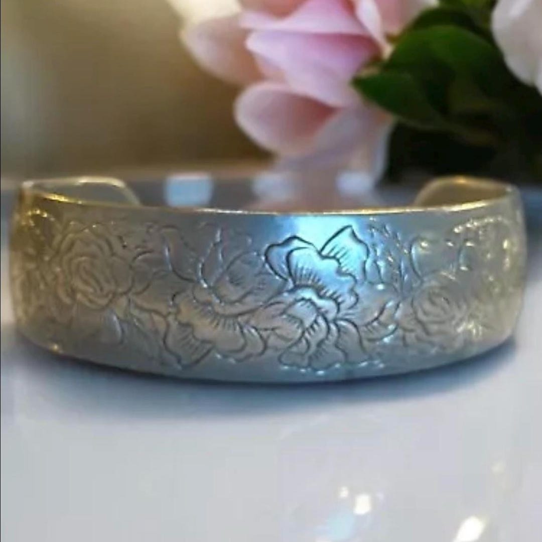 VINTAGE Kirk Stieff Pewter ROSE 900-6 June Flower of Month Etched Cuff ...