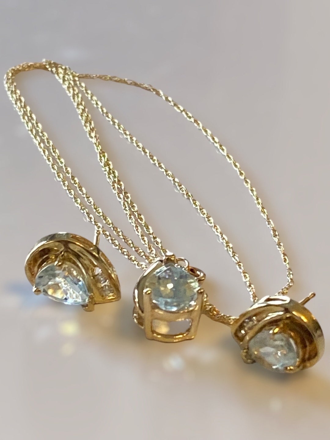 BEAUTIFUL 10k Gold Pear Cut Aquamarine Diamond Pendant Necklace ...