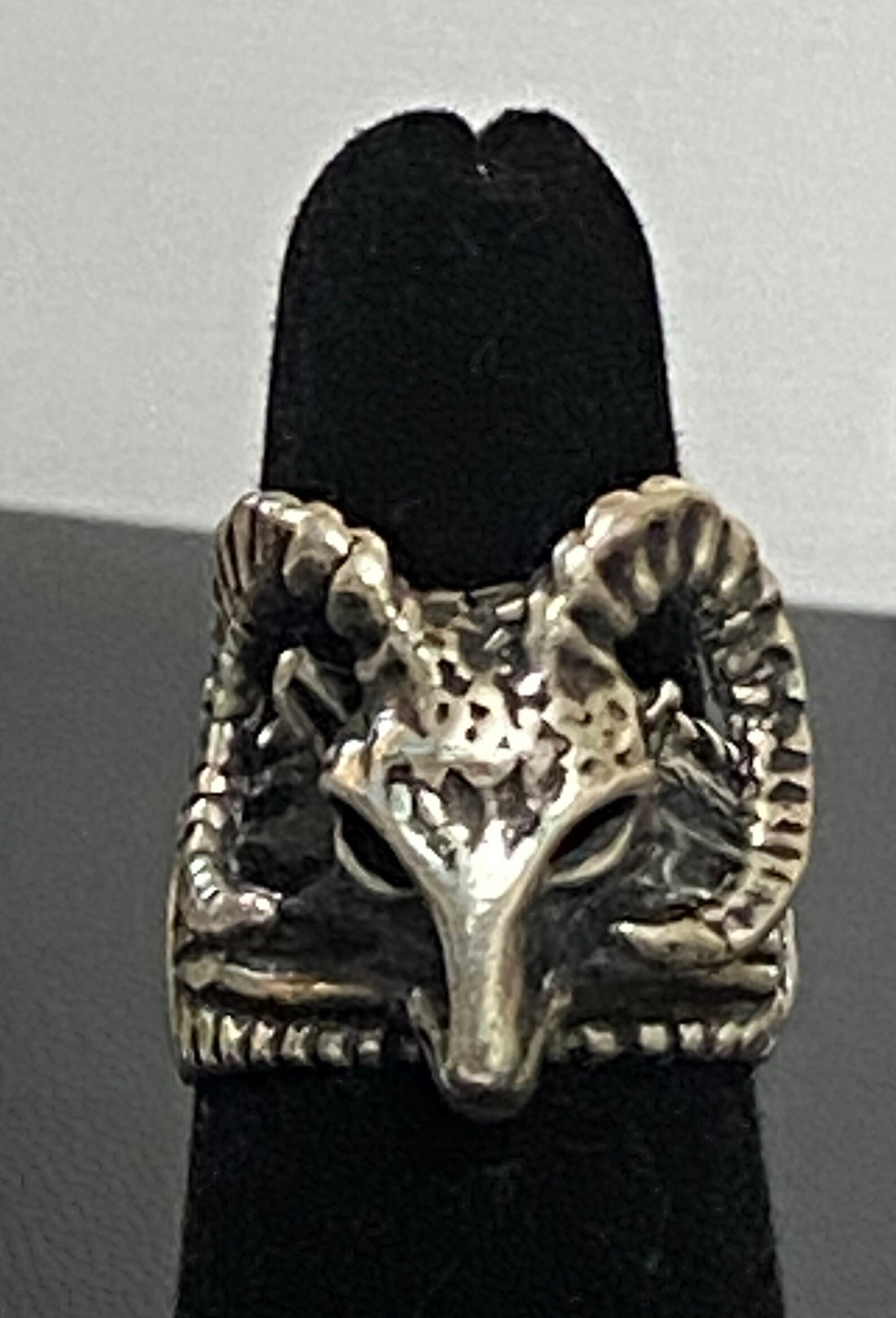Stunning Vintage 925 Sterling Silver Rams Head Ring Greek Aries Size 6. ...