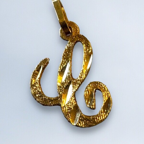 Vintage C Initial Pendant - Etsy