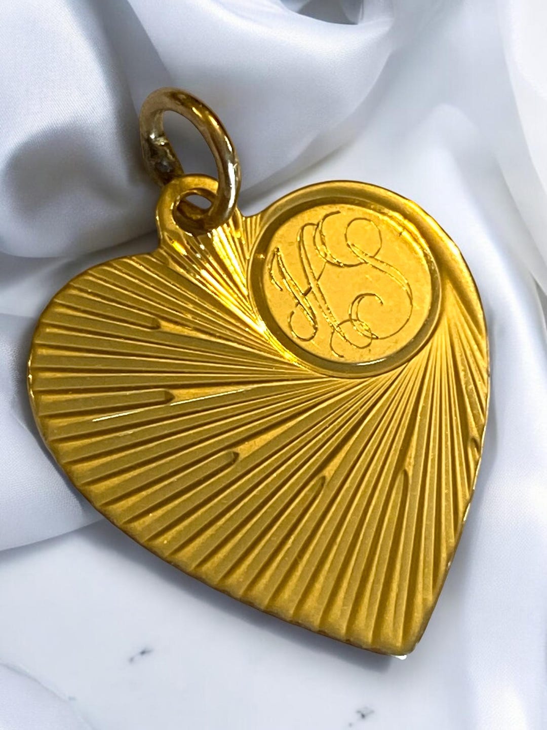 SPECTACULAR Vintage 14K Gold Engine Turned HEART Charm Pendant! - Etsy