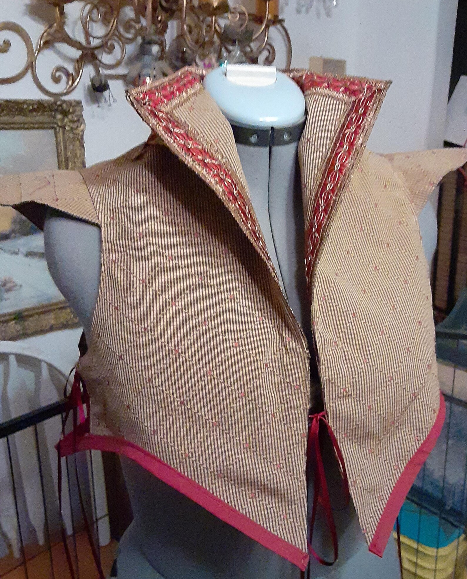 Elizabethan Renaissance Gown. Skirt, Bodice, Partlet, Caplet and ...