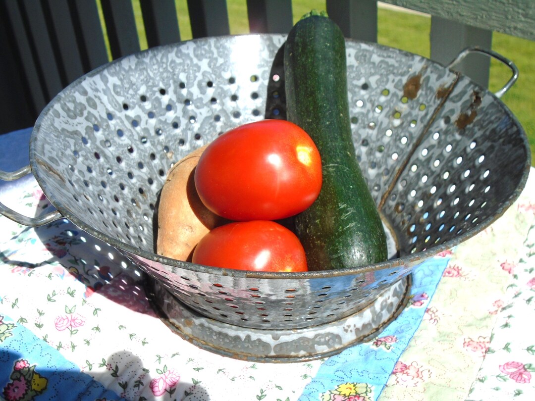 Graniteware Colander 10 Grey Enamelware Strainer 2 Handles Nice for ...
