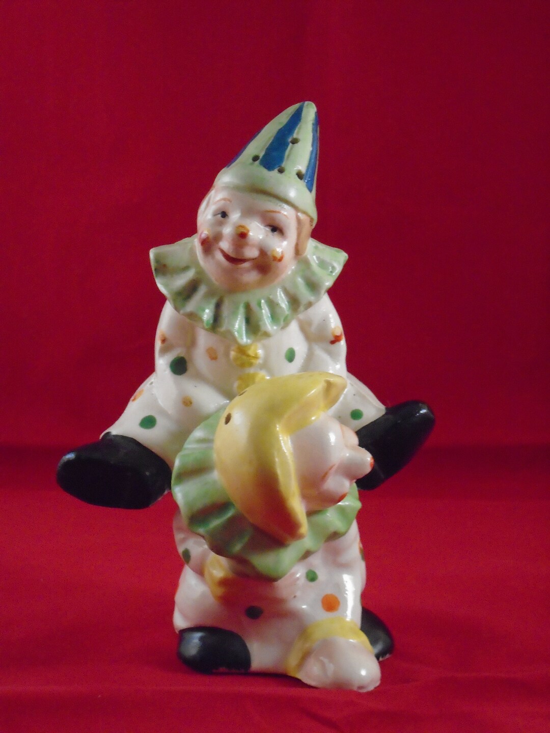 Clowns Figural Salt and Pepper Shakers, Stacking Clowns. Birthday Cake ...