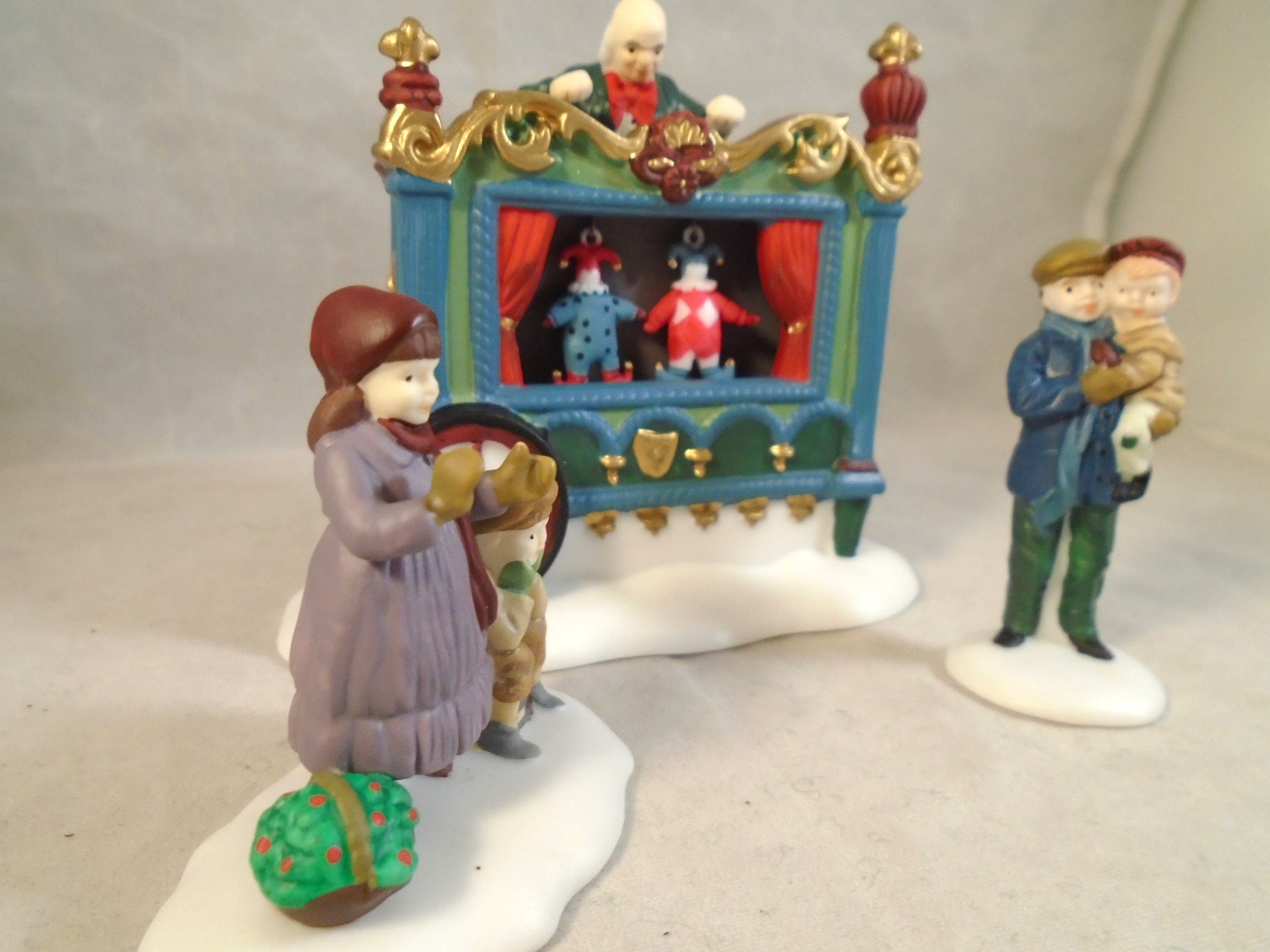 Dept 56, "the Old Puppeteer" Set of 3. Miniature Figures. 2 Separate ...