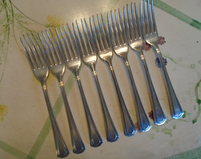 8 Silverplate Forks, 8 Matching Dinner Forks. Vintage Minimalist ...