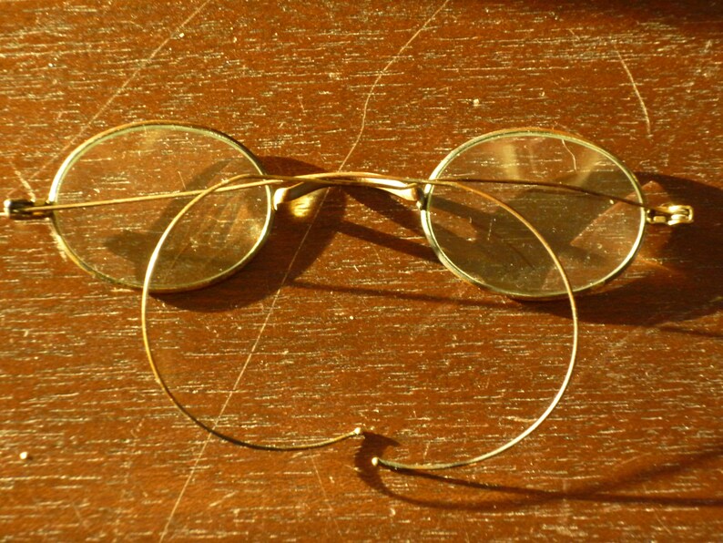 Antique Wire Frame Eyeglassesdelicate Wire Padless Nose Etsy