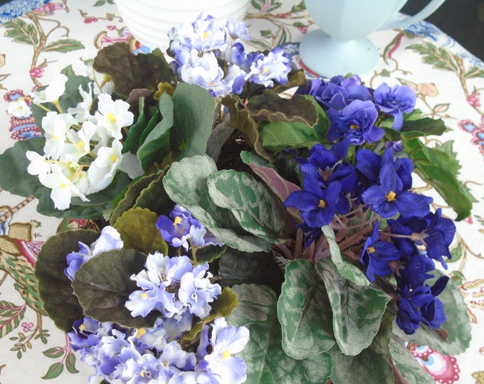 5, Violet Bunches, 2 White W/textured Realistic Leaves, 3 Purple ...