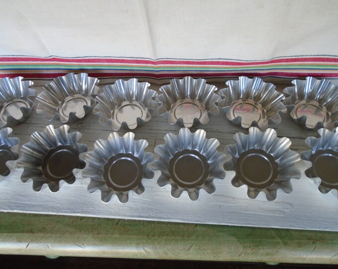 Tart Molds, 12 Large Round Fluted Shape. About 3.75 Across, About 1.25 ...