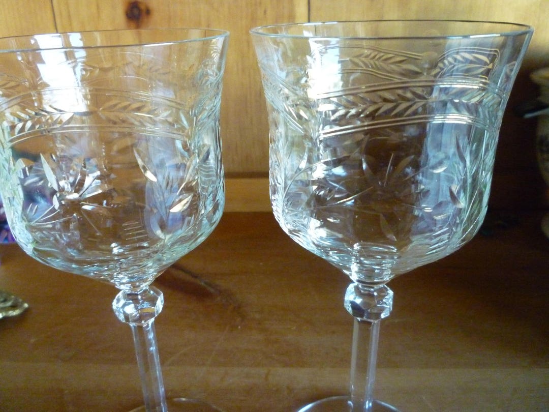 Libbey Rock Sharpe Wine Glasses, Four (4), Sleek Sophisticated, Festive ...