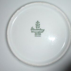 Tureen/casserole Delightful Honeysuckle Round Casserole Perfect for ...