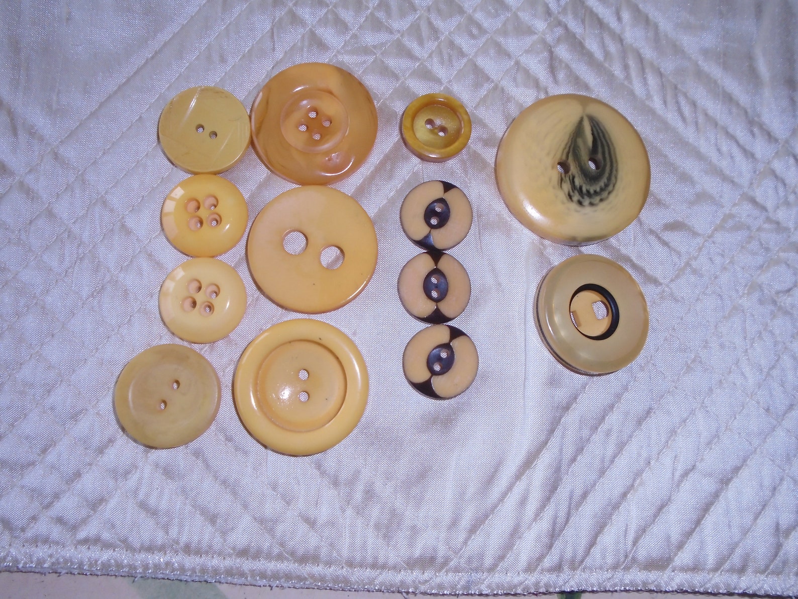 15 Buttons Gold Saffron Tone Buttons. 1 W/ Black Feather - Etsy