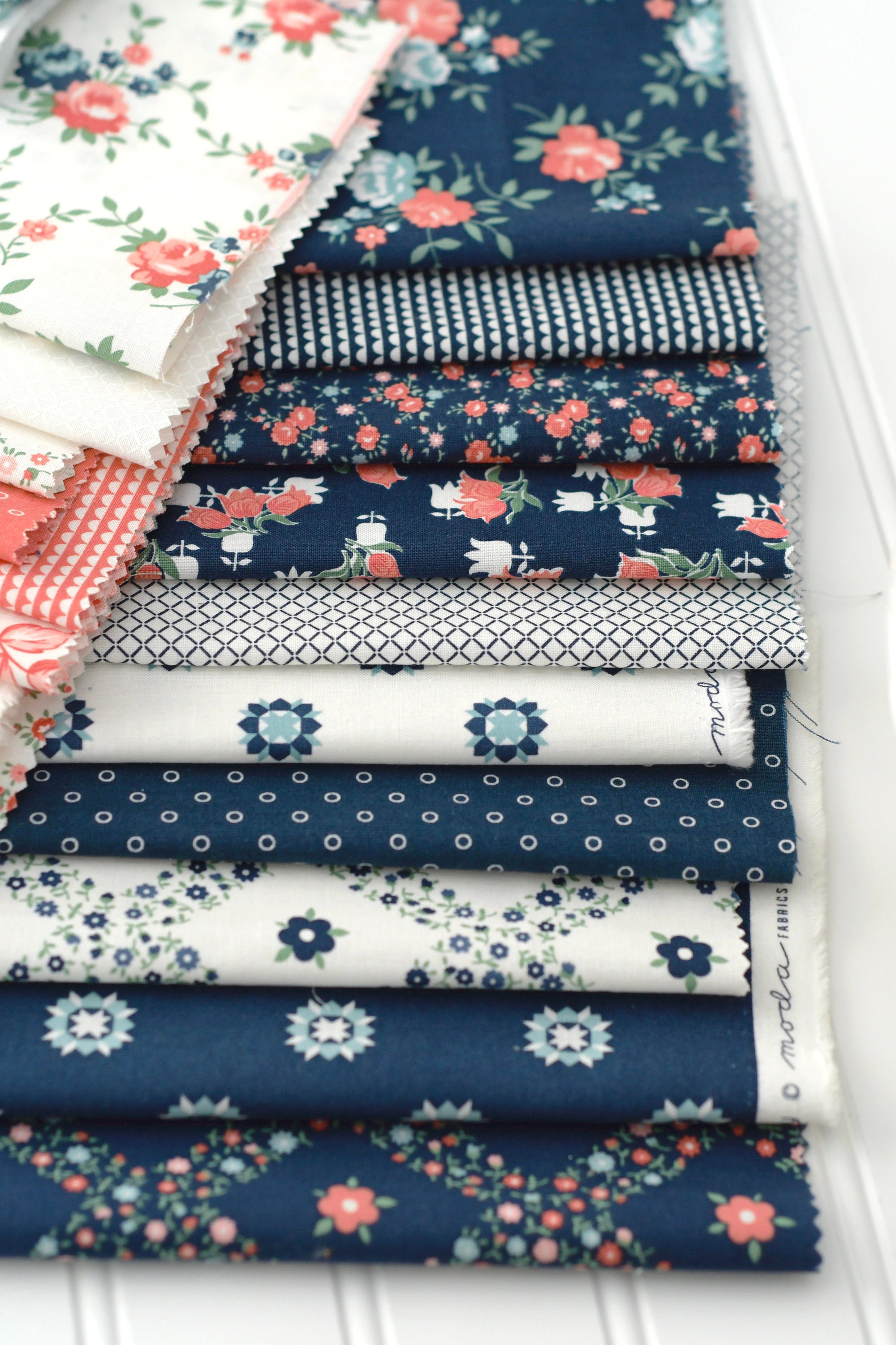 Jelly Roll - 2.5" X 44" - Rosemary Cottage by Camille Roskelly, Moda ...