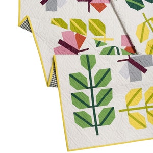 Oak Moth Quilt Pattern by Pen and Paper Patterns - Etsy
