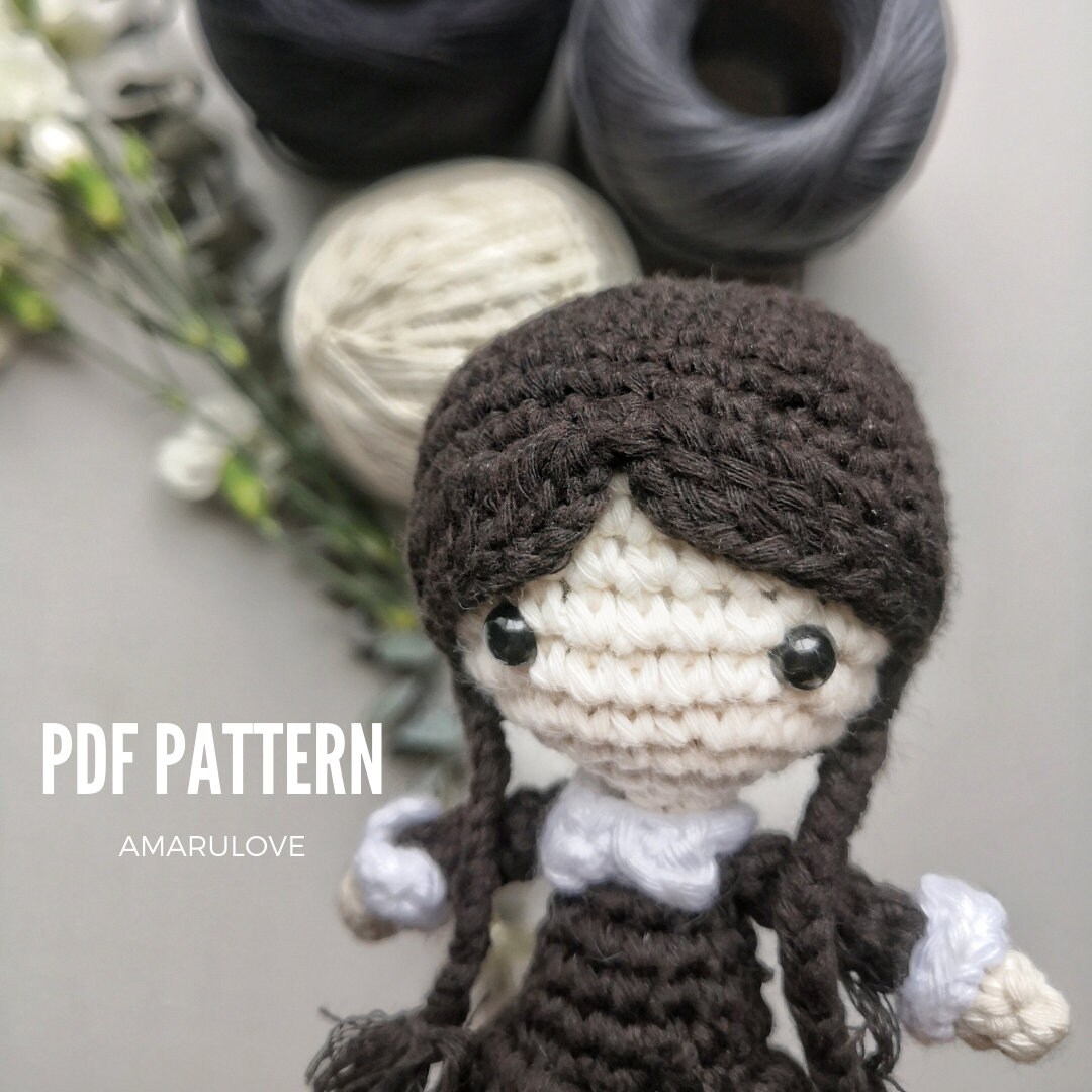 Patrón Merlina Addams Mini Amigurumi Wednesday Addams PDF - Etsy México