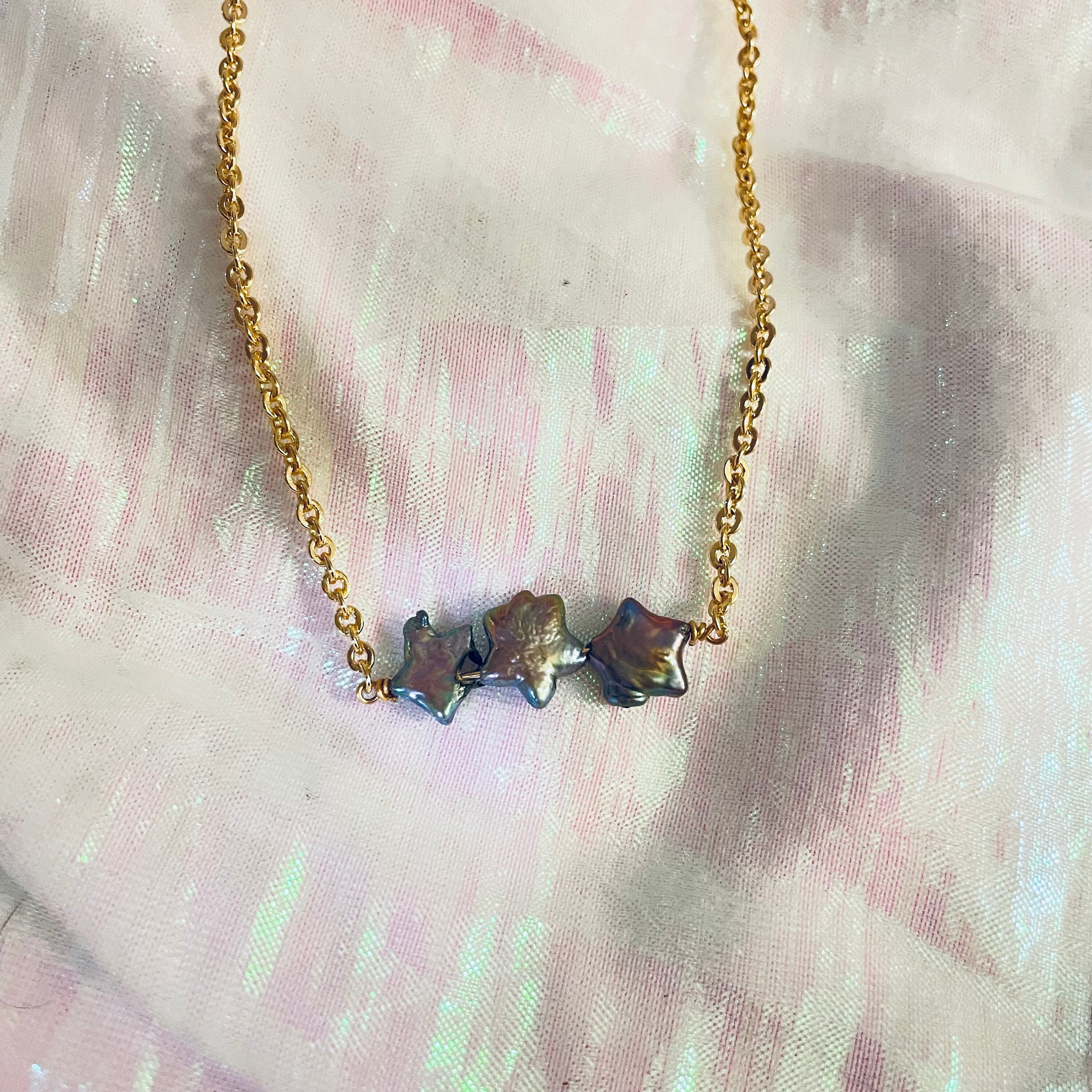 Nyx Necklace Triple Star Shaped Pearl Wire Wrapped Bar Pendant Neckalce ...