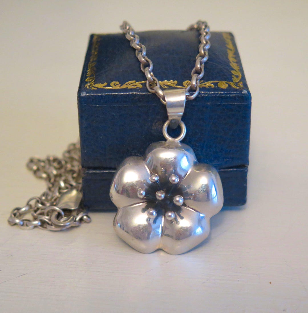 Vintage Heavy 25.9g British Hallmark Sterling Silver Long Belcher Chain ...