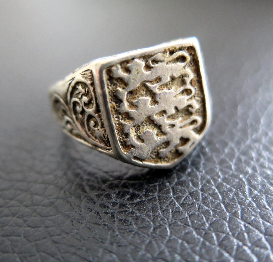 Old Vintage Mens England Three Lions Signet Ring 7g Solid Sterling ...