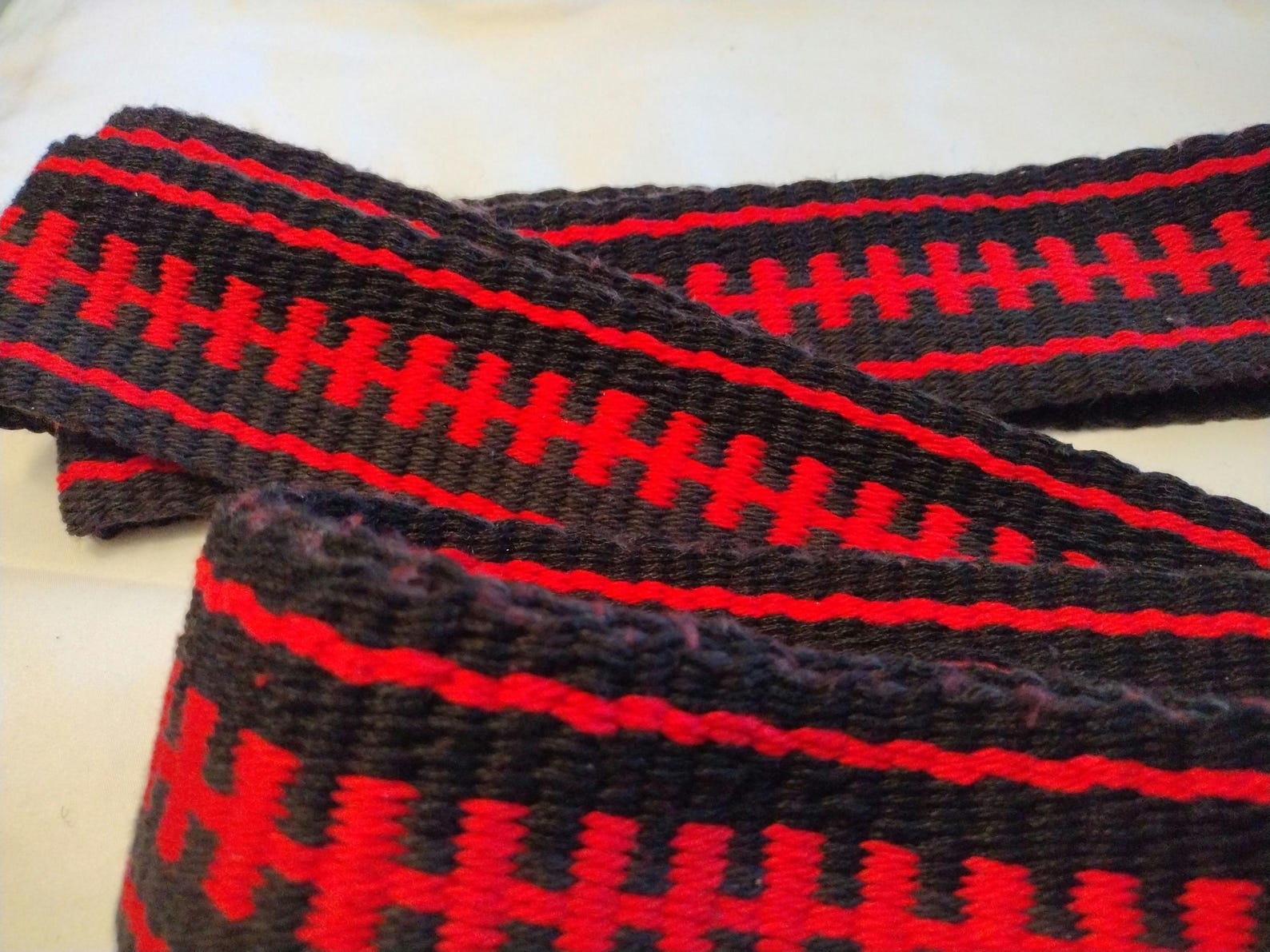 ES14 Powder Horn Strap / Sash Cotton Red and Black Tomahawk Pattern 132 ...