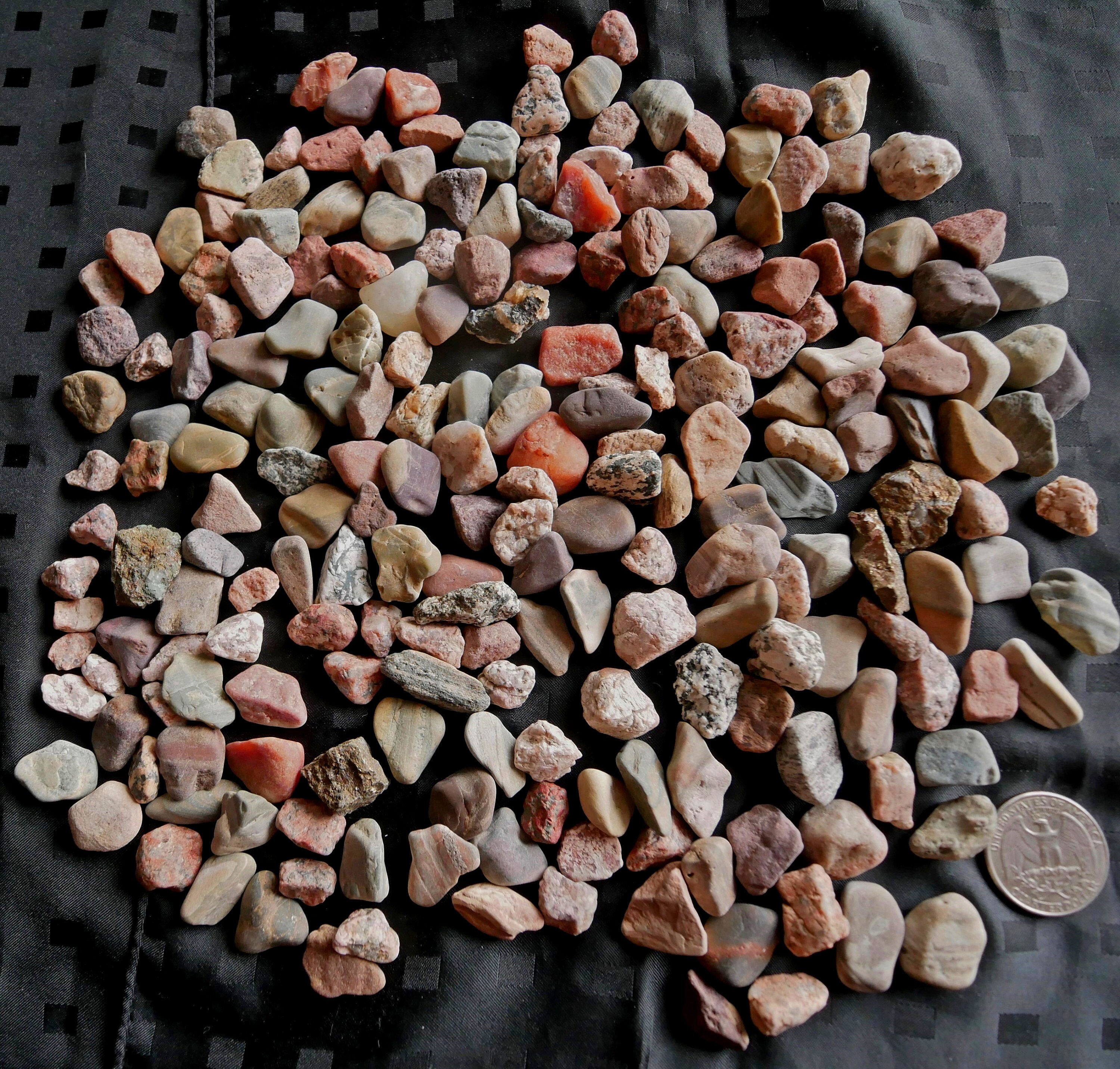 Colorful Rocks Beach Stones 220 Pcs Natural Stones Beach Finds 25mm to ...