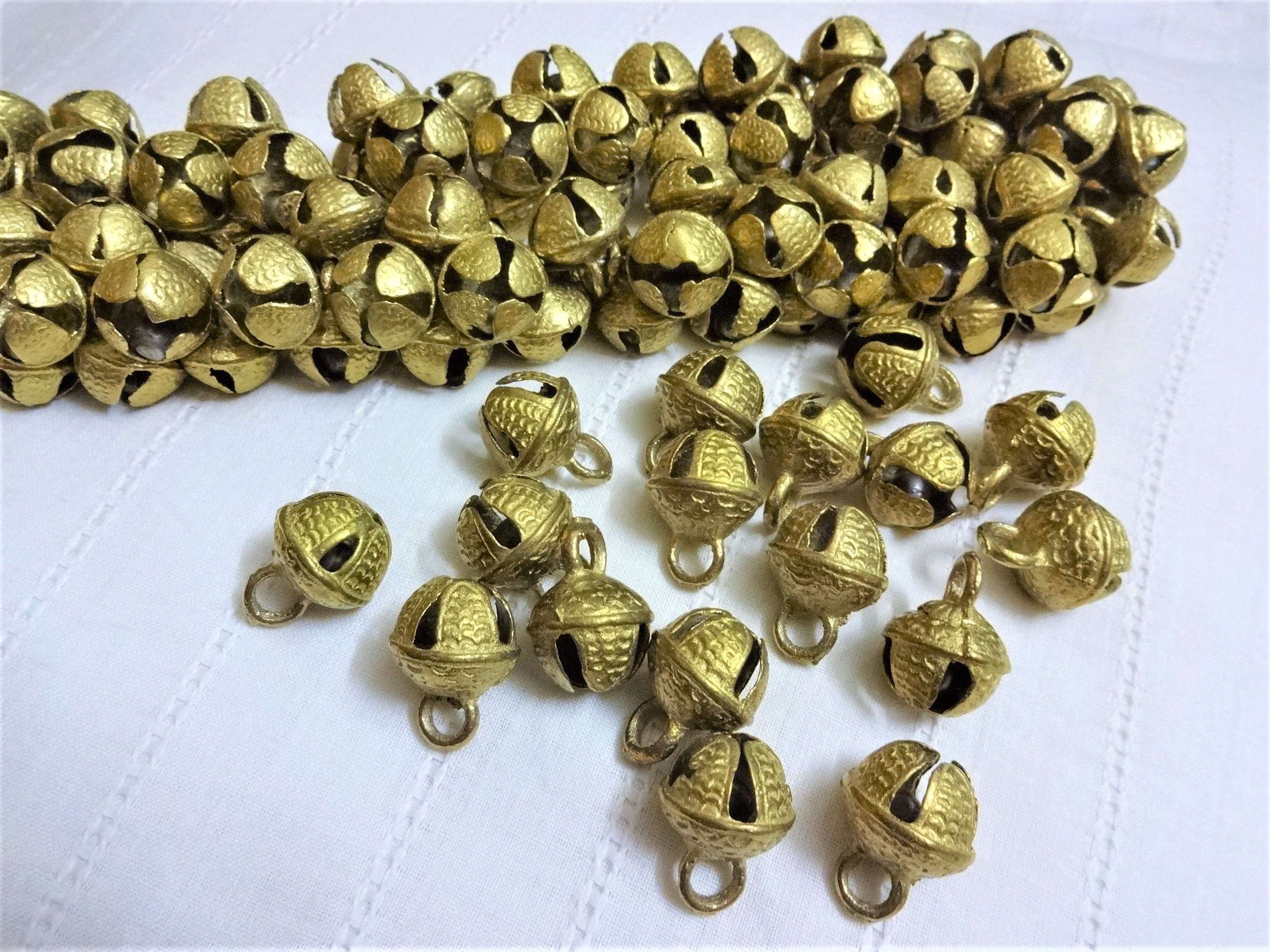 Brass Bells, Ethnic Metal Bells, Gypsy Bells, 17 MM Indian Brass Bells ...
