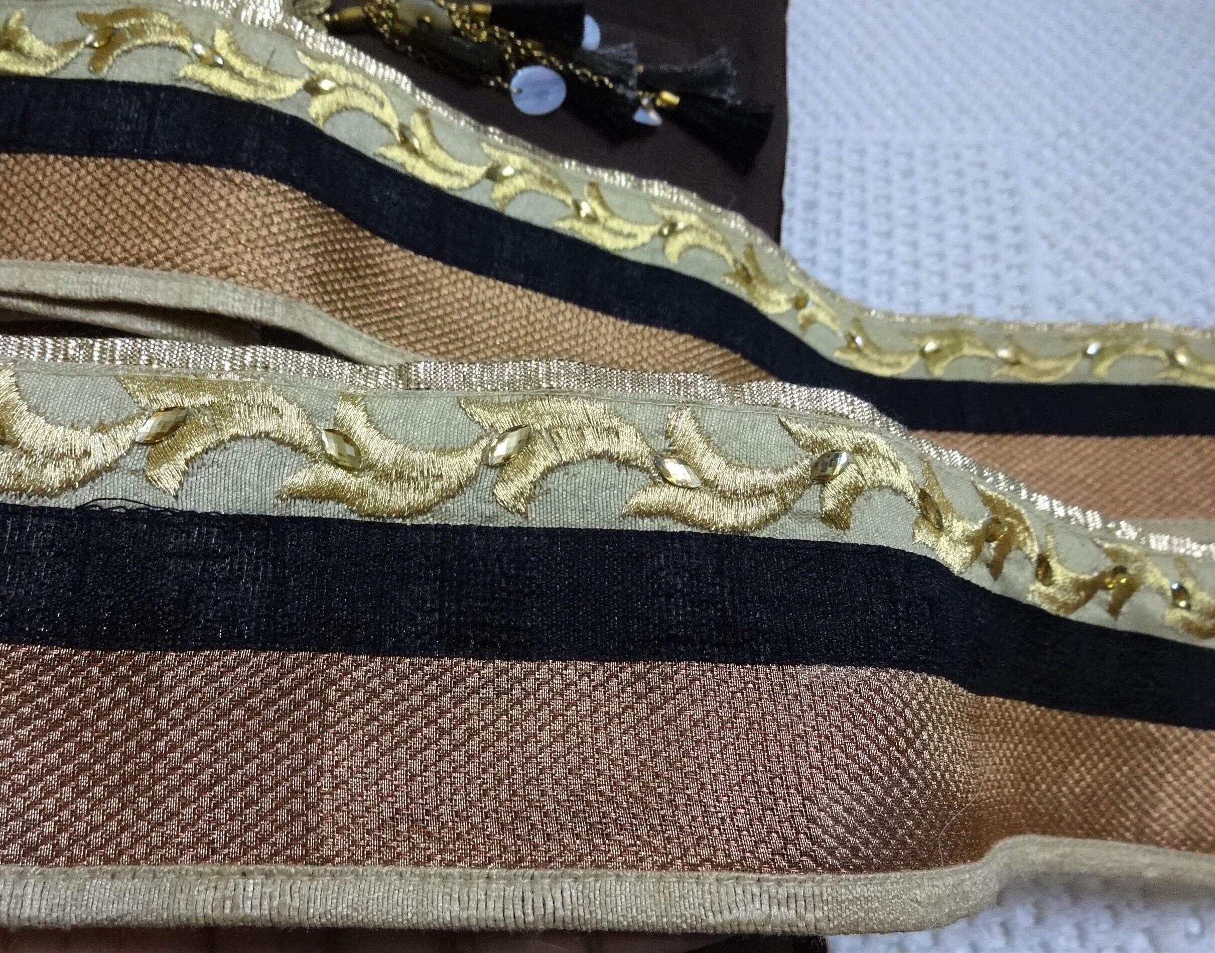 Indian Textile Lace Embroidered Trim Decorative Crafting | Etsy