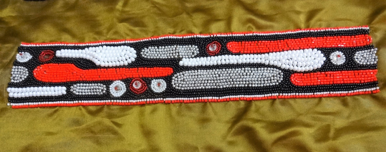 Handcrafted Indian Embroidered Patch, Fabric Beaded Applique ...