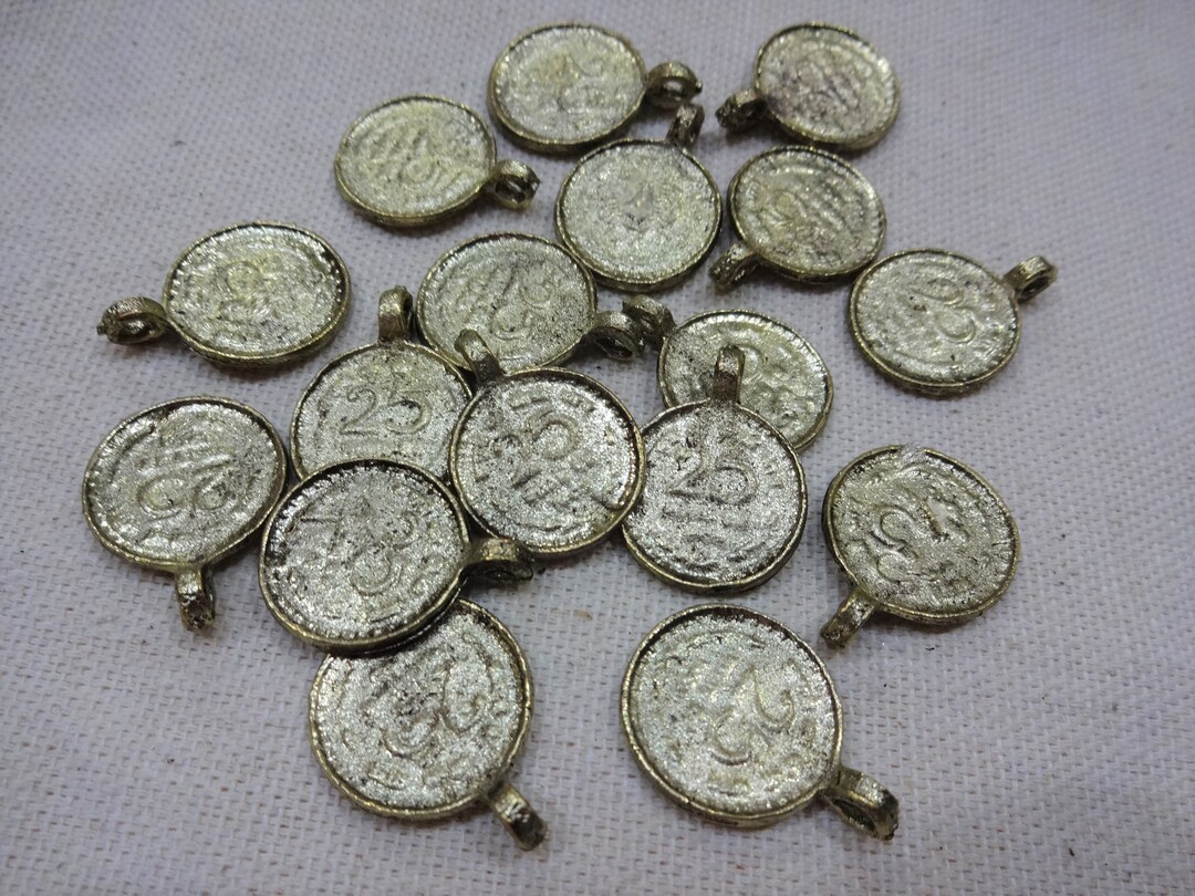 17 MM Metal Coin Charms, Jewelry Supplies, Indian Coins, Dull Gold ...