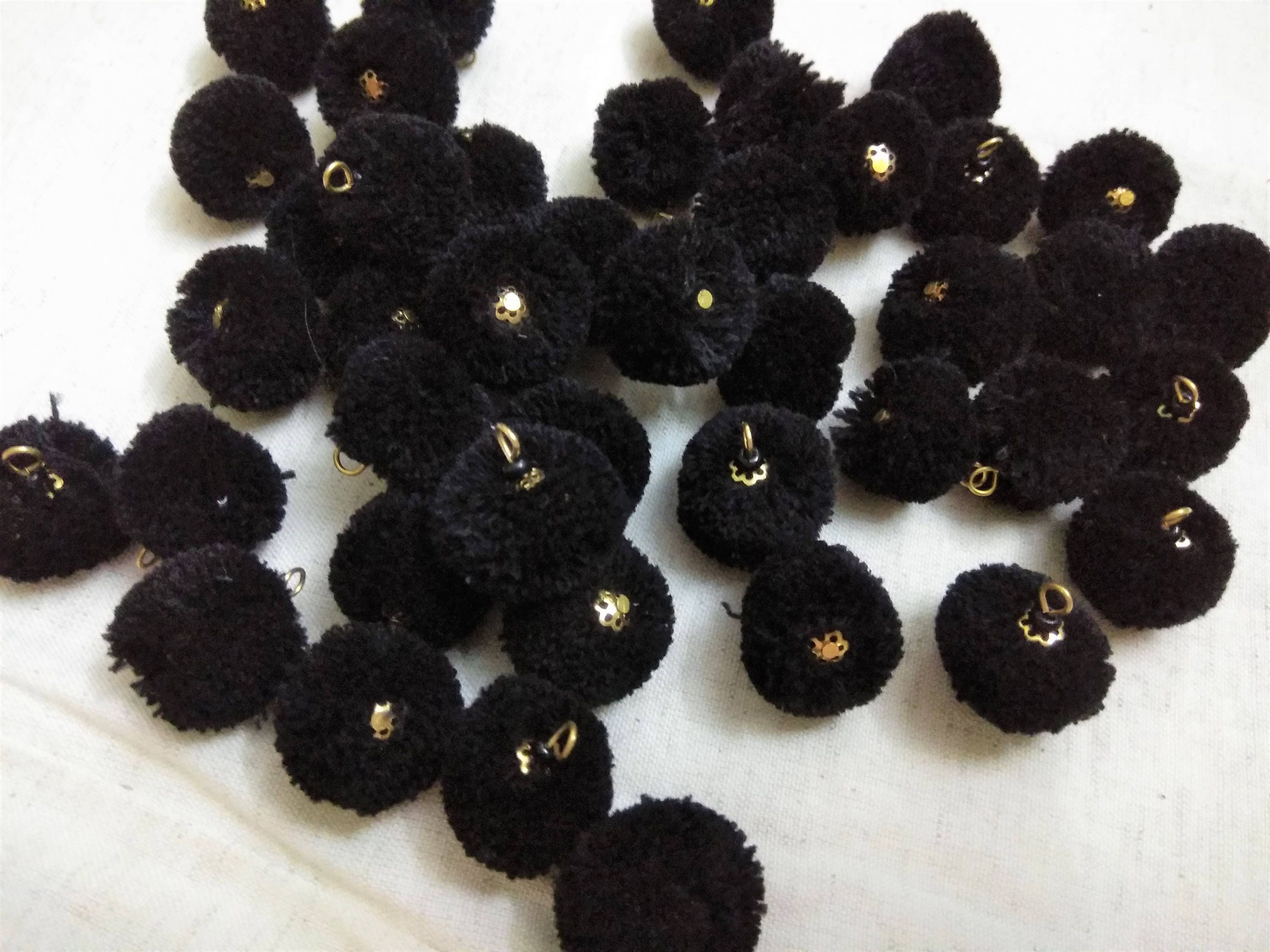 50 pcs Handmade Pom Poms Balls with Wire Hook Woolen Pom Poms | Etsy