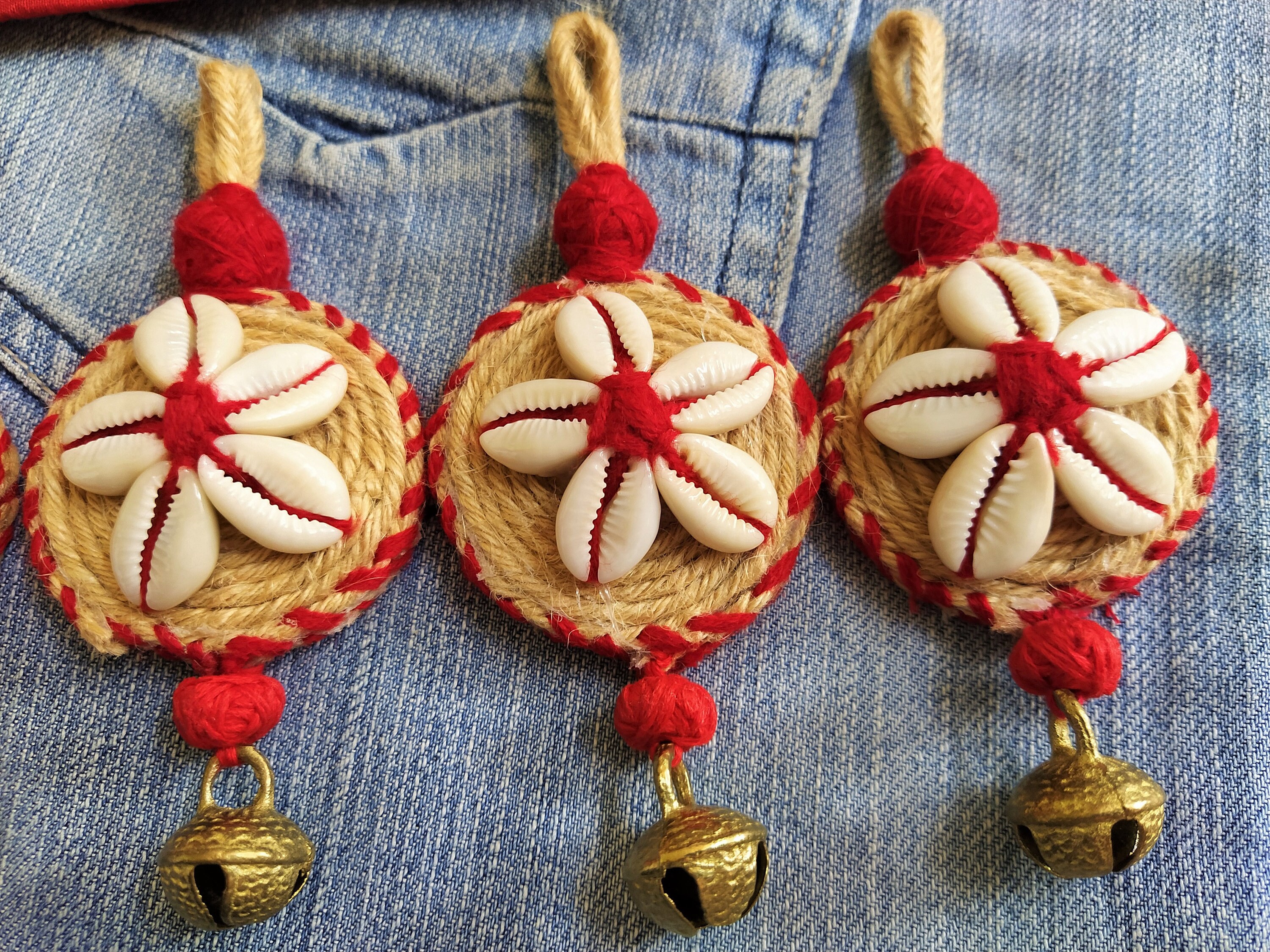 Cowrie Shell Tassels, Indian Ethnic Tassels, Cowrie Flower Swag, Jute ...