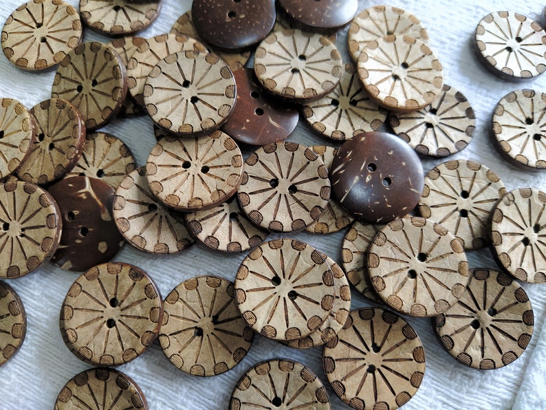 22 Mm Recycled Coconut Wood Coconut Shell Buttons Wooden - Etsy