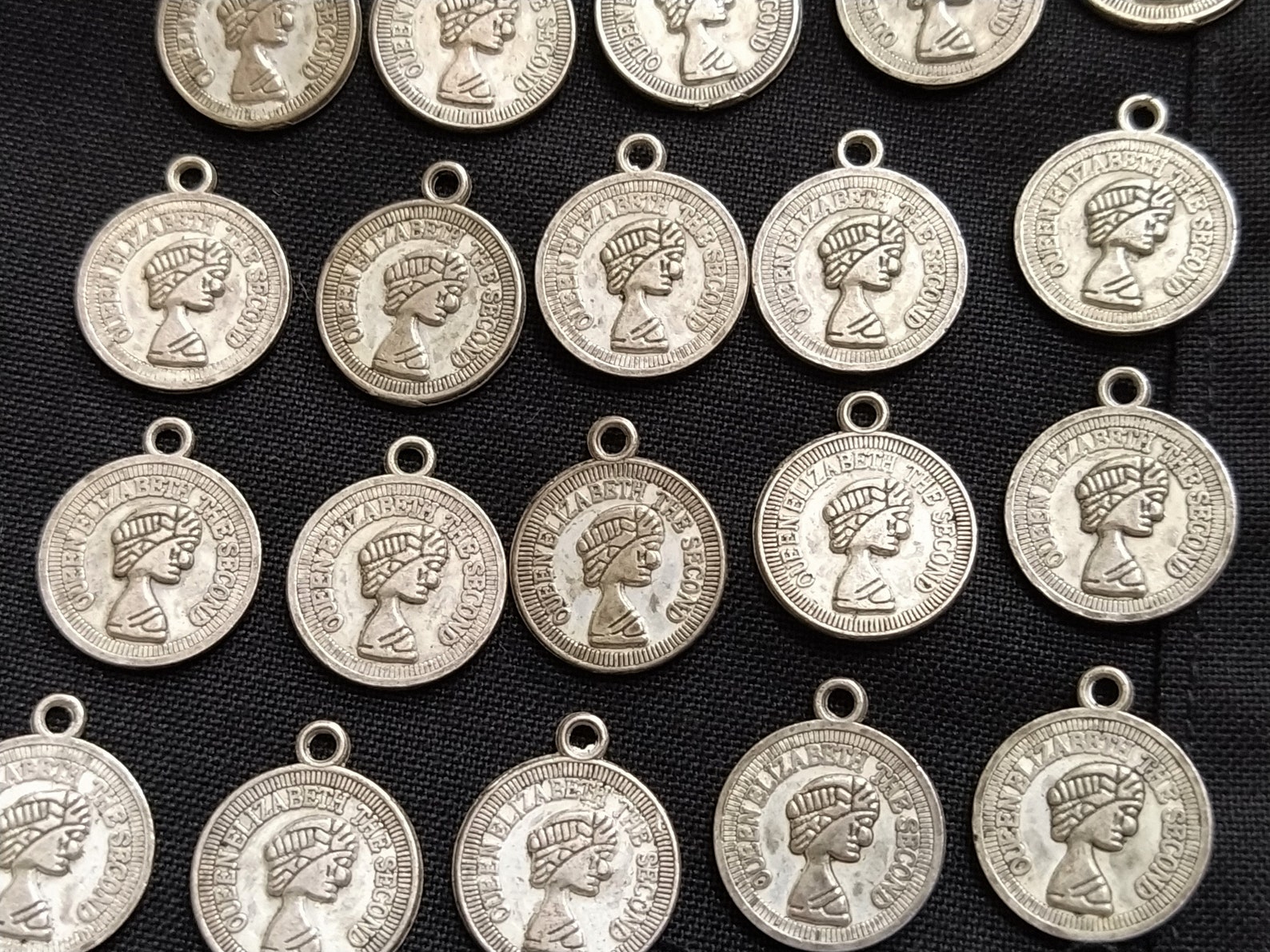 14 Mm Metal Coin Charms, Jewelry Supplies, Indian Coins, Antique Silver ...