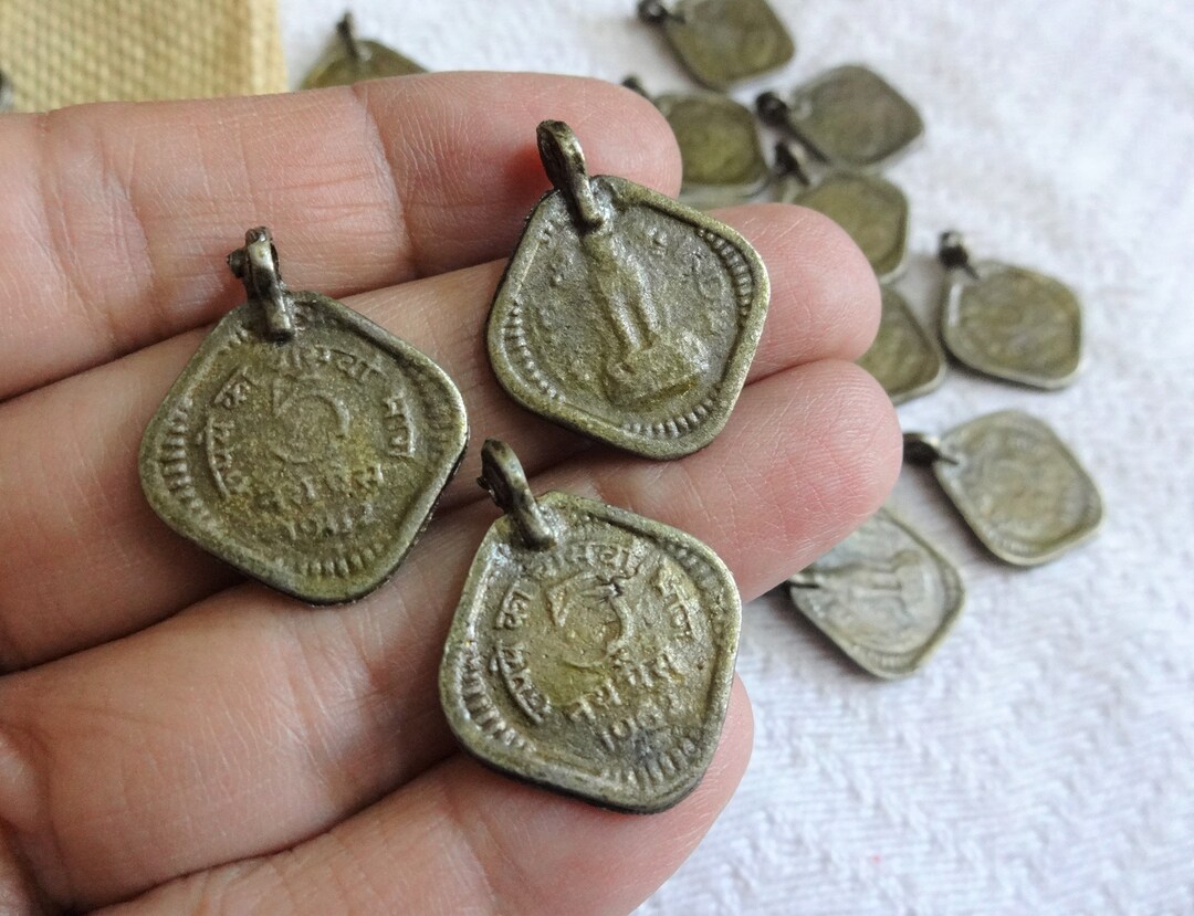 18 Mm Square Metal Coin Charms, Jewelry Supplies, Indian 5 Paise Coins ...