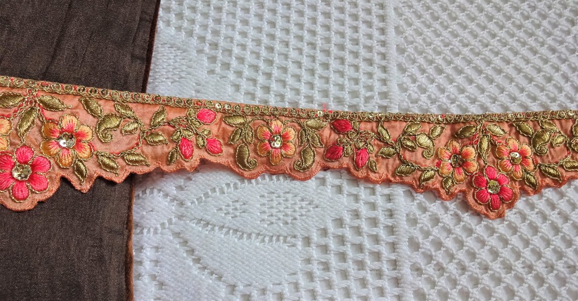 Indian Assorted Embroidered Trims Decorative Laces Sari Borders Sewing ...