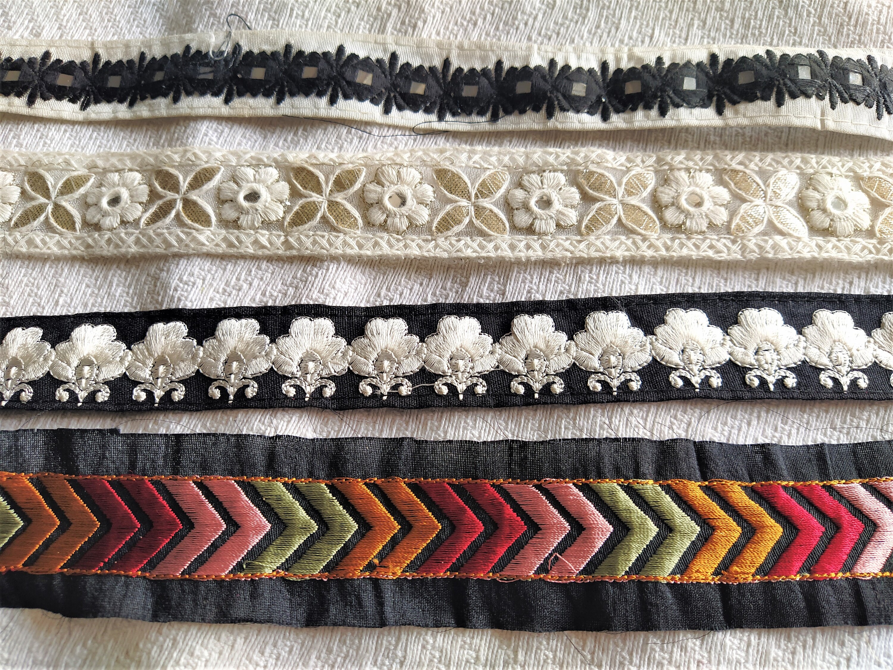 Indian Assorted Embroidered Trims Decorative Laces Sari | Etsy