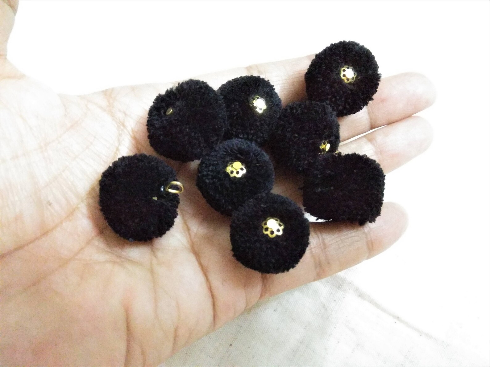 50 Pcs Handmade Pom Poms Balls With Wire Hook Woolen Pom Poms - Etsy