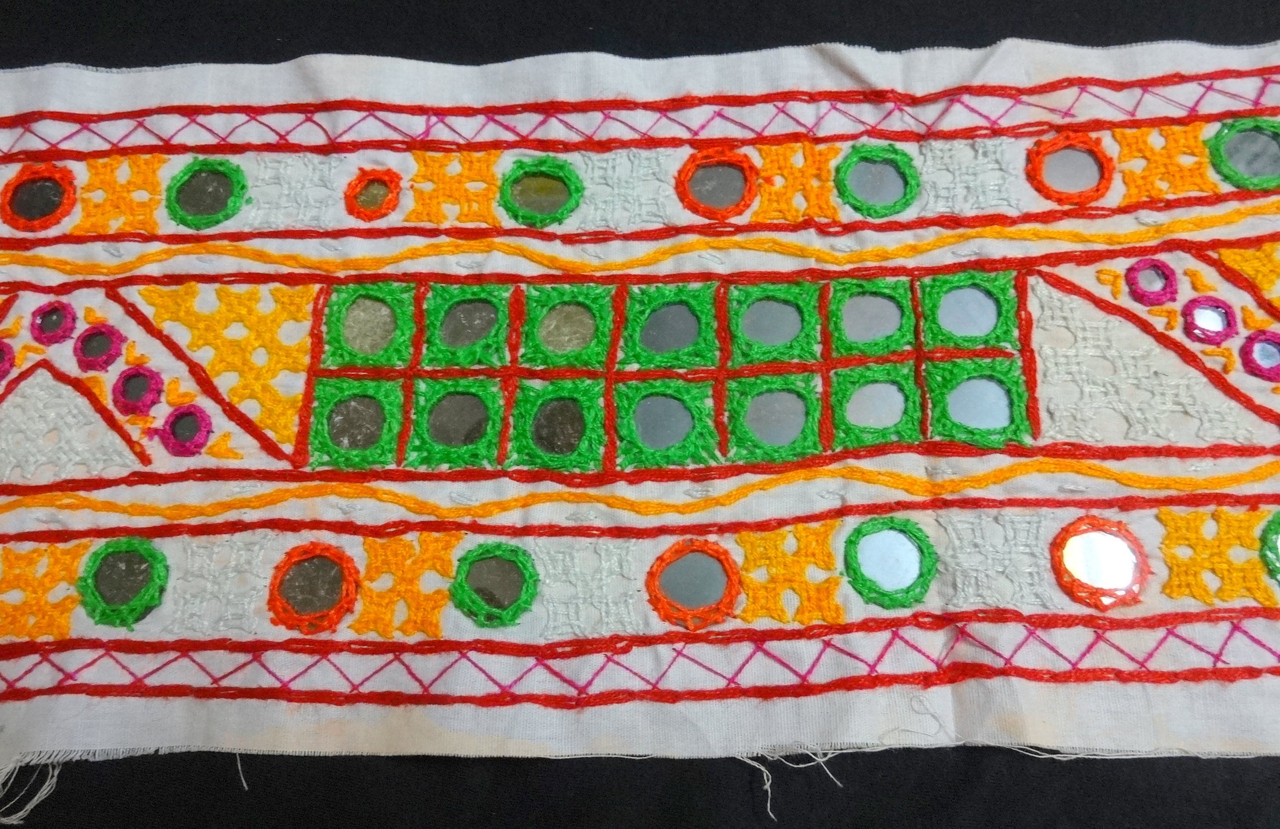 Kutch Indian Embroidered Lace Ethnic Trim Fabric Lace Saree | Etsy