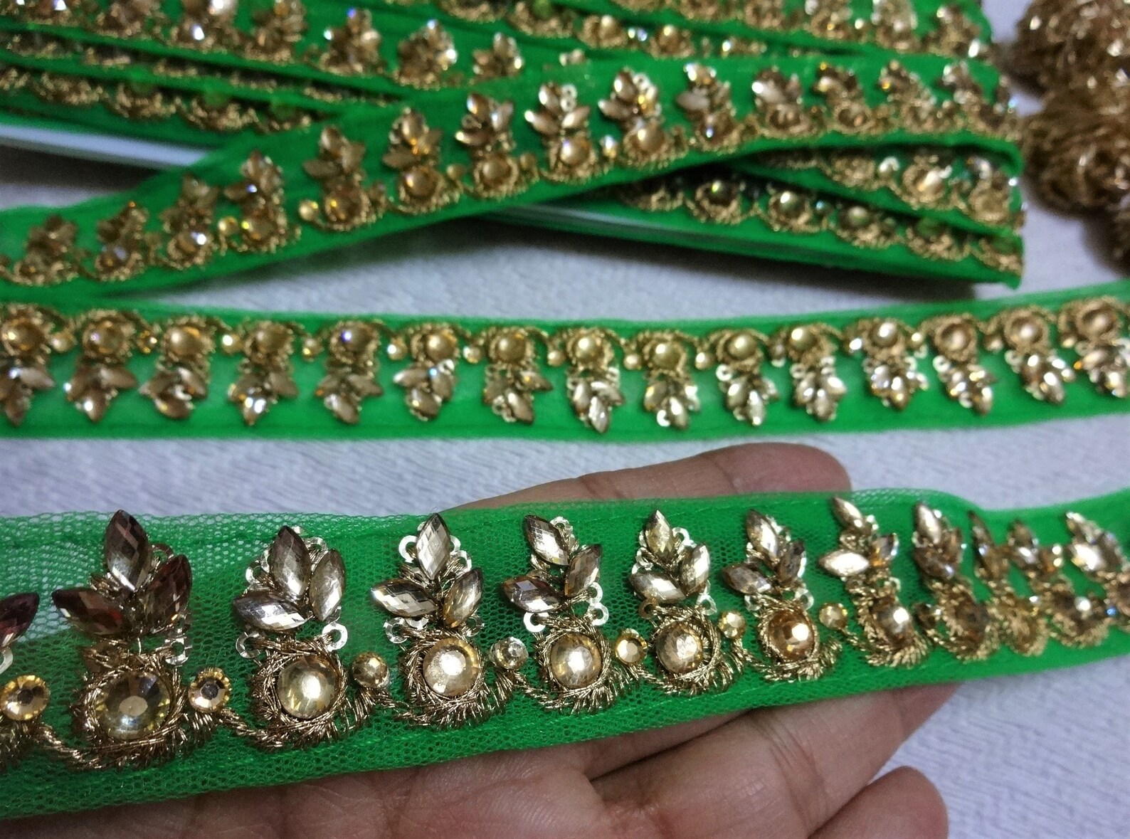 Indian Trim Embroidered Zari Lace Decorative Sewing Trim Sari Border ...