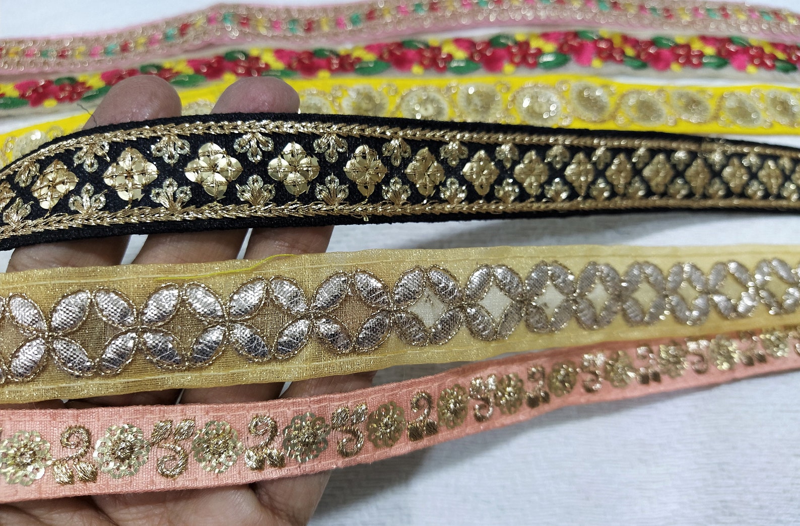 Indian Assorted Embroidered Trims Decorative Laces Sari - Etsy