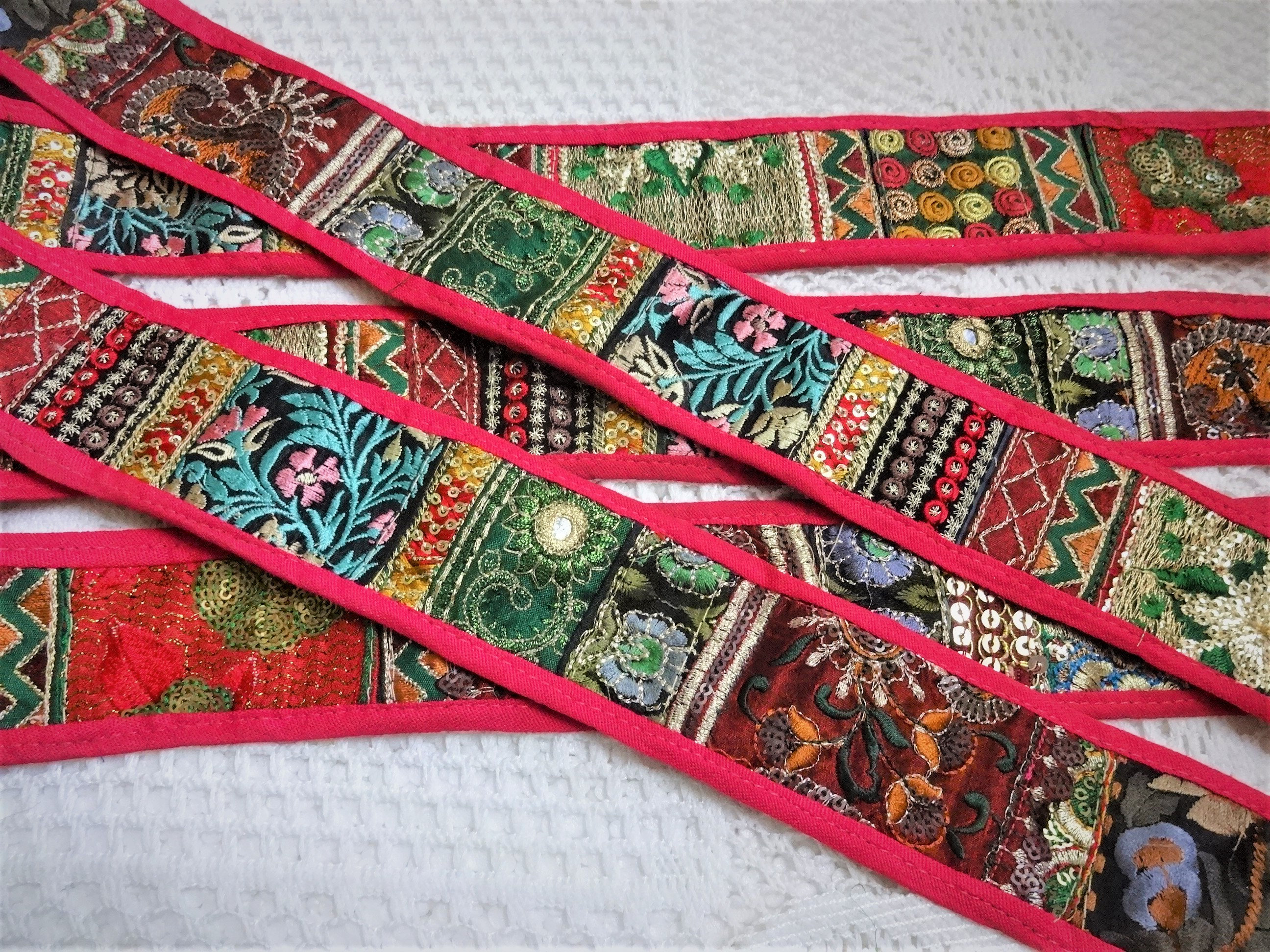 Indian Patch Embroidered Lace, Handmade Trim, Saree Border, Fabric Lace ...