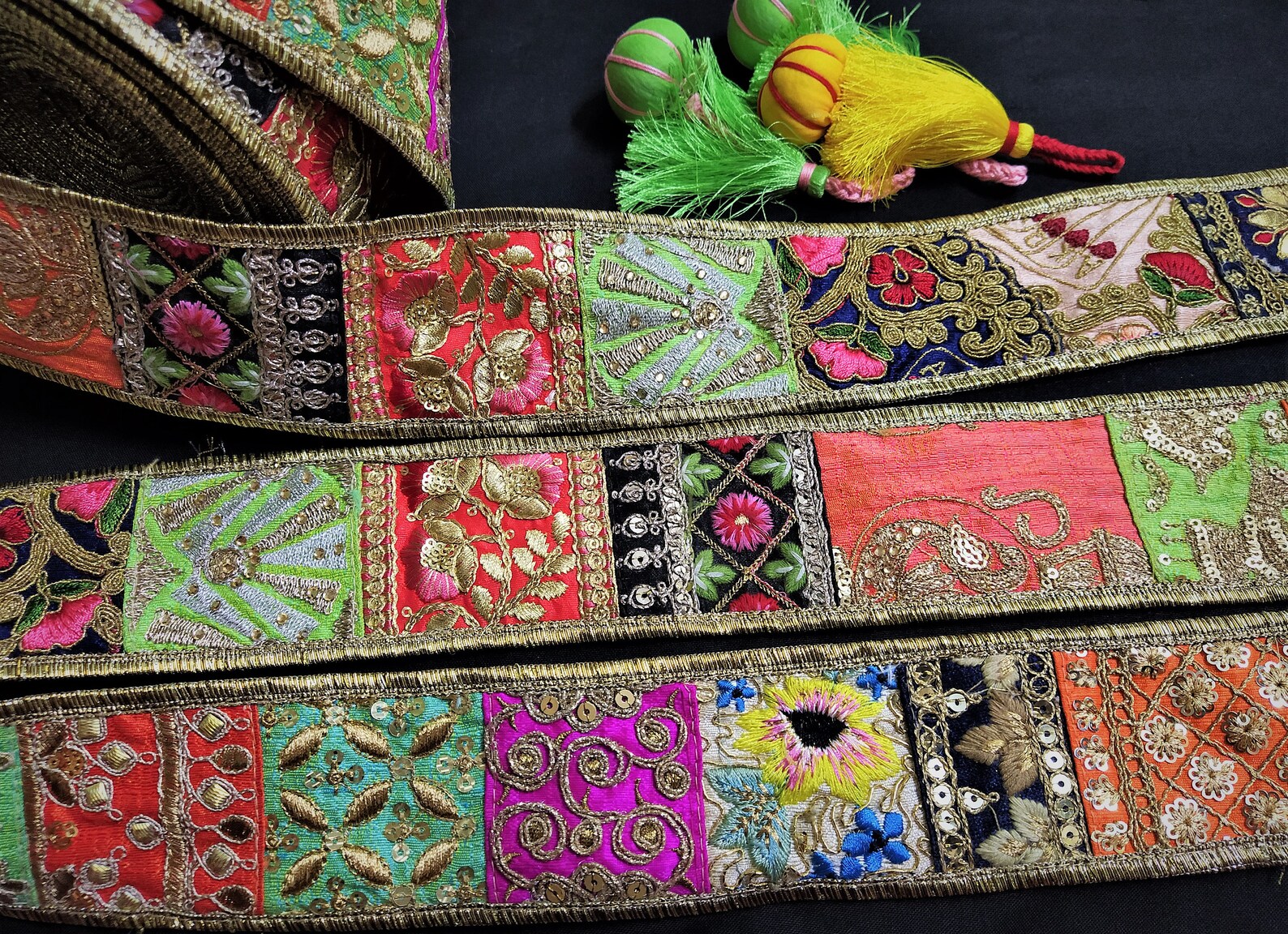 Indian Patch Embroidered Lace Handmade Trim Sari Border - Etsy