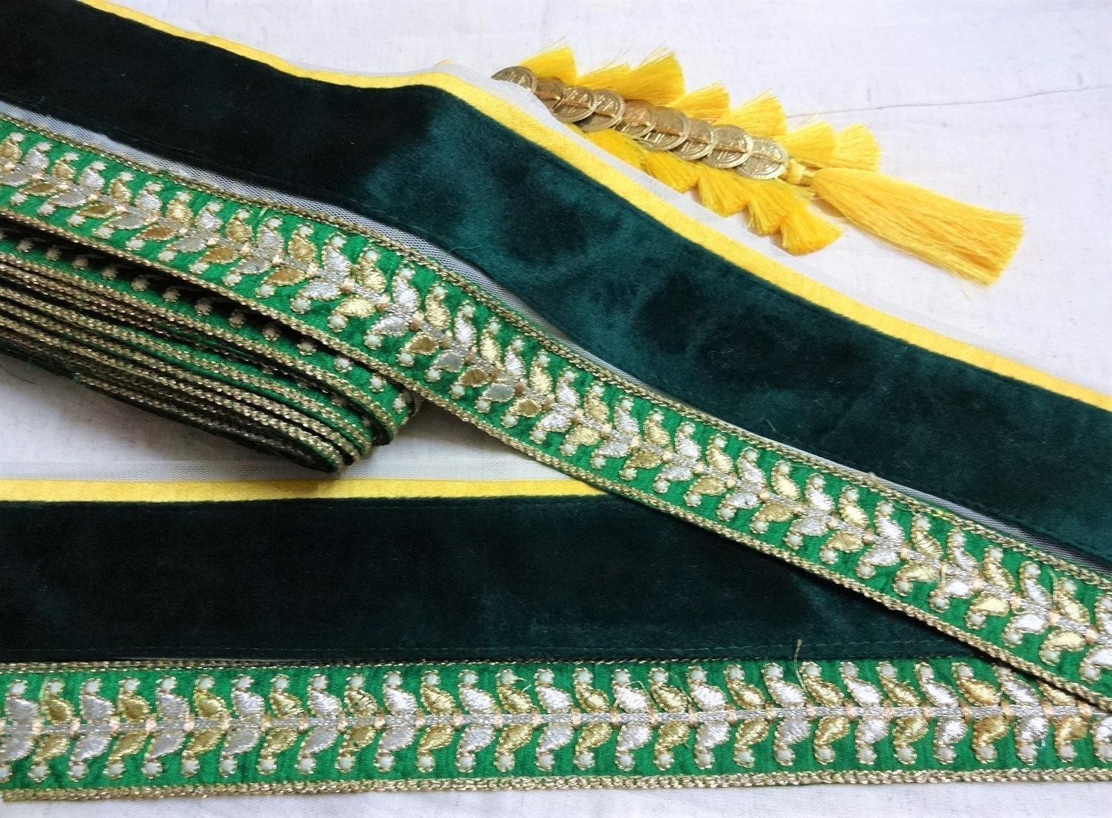 Indian Lace, Embroidered Trim, Decorative Ribbon, Ethnic Sewing Trim ...