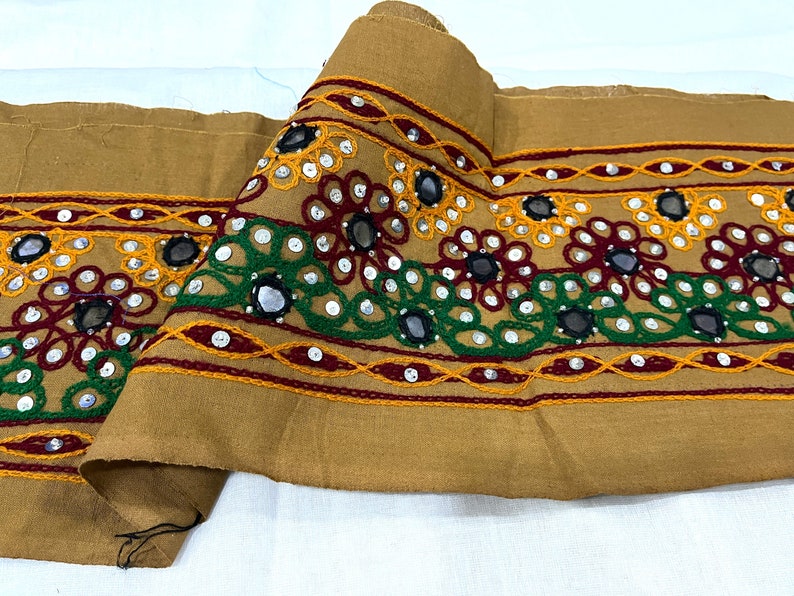 Indian Lace, Embroidered Ethnic Kutch Trim, Decorative Mirror ...