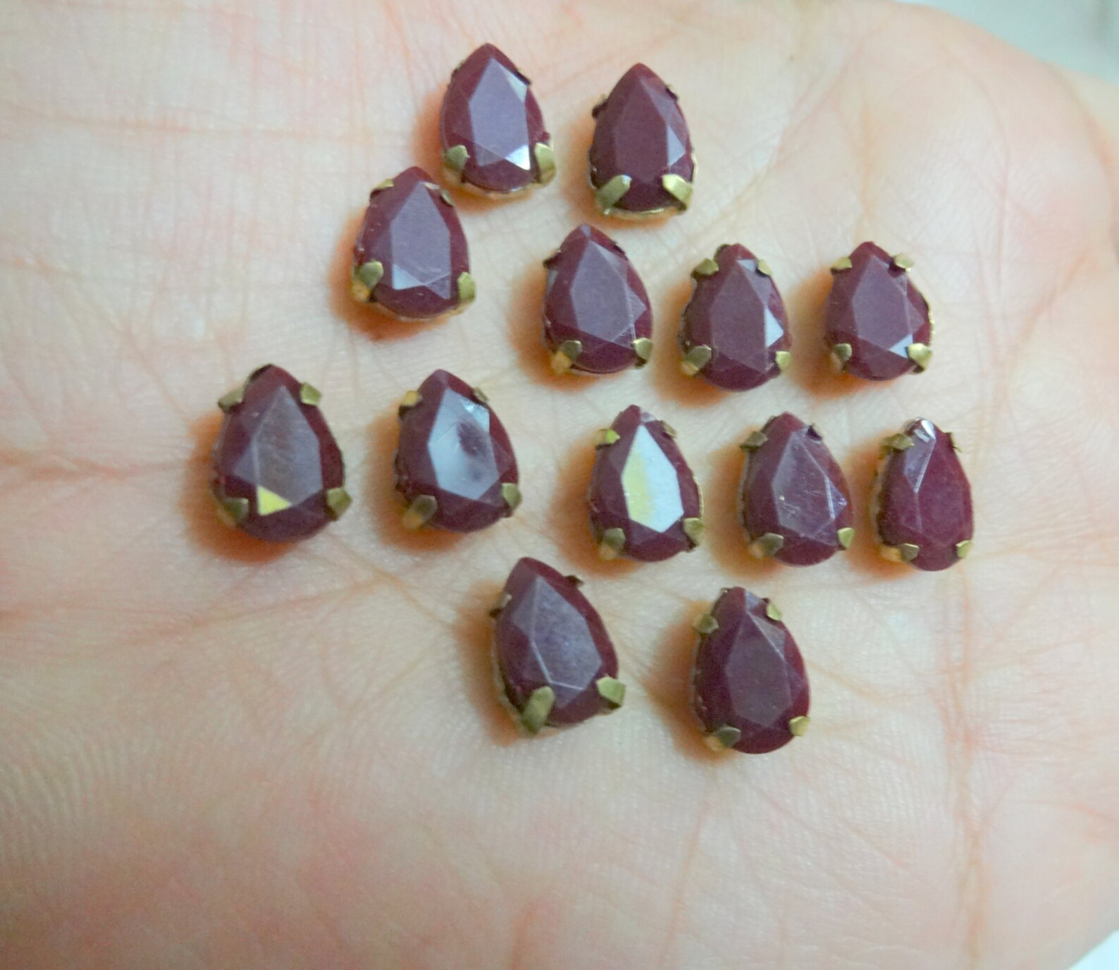 100 pcs Sew on Rhinestones /Acrylic Rhinestones with brass | Etsy