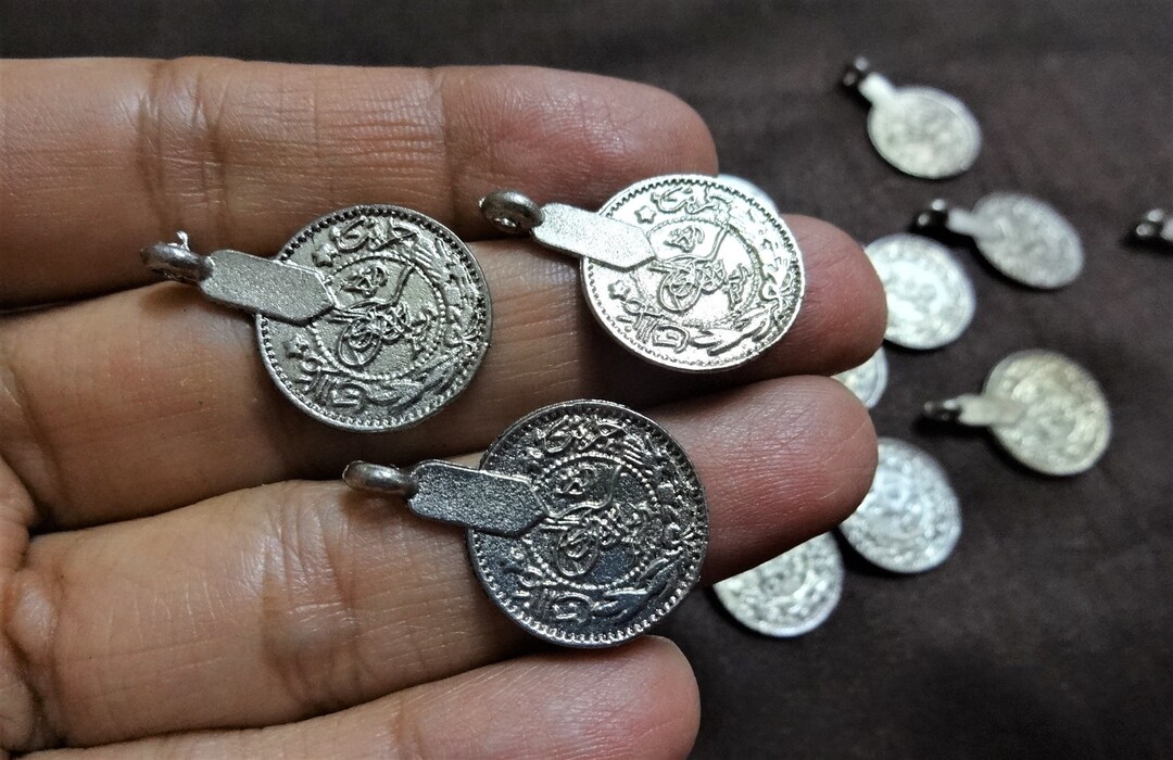 18 MM Metal Coin Charms, Jewelry Supplies, Indian Coins, Antique Silver ...